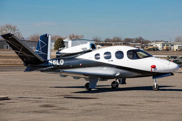 Top 5 Private Jets for Short Runways - Private Jet Insider
