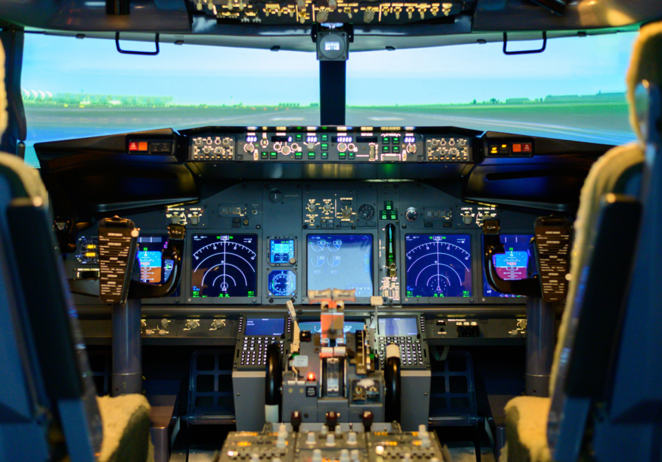 Best Flight Simulator for PC - Private Jet Insider